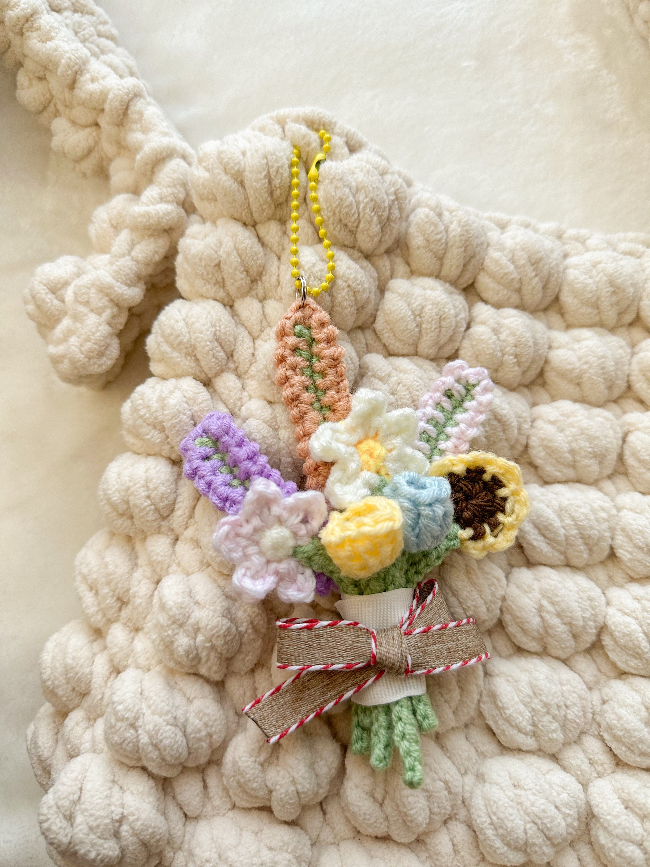 Crochet Mini Bouquet Keychain, Mini Flowers, Crochet Flowers, Cute ...