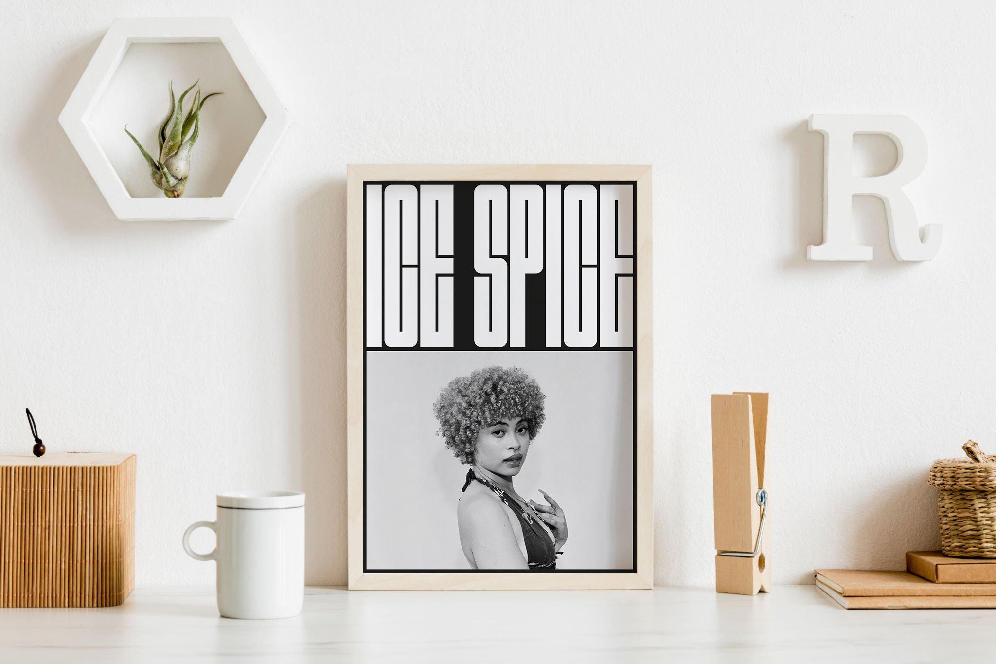 Affiche De Musique De Rappeur Américain Ice Spice Poster vendu par Doe ...