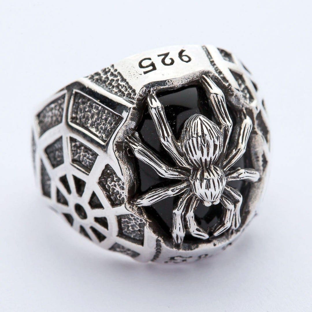 Black Spider Gothic Ring in Sterling Silver – Alternative Halloween ...