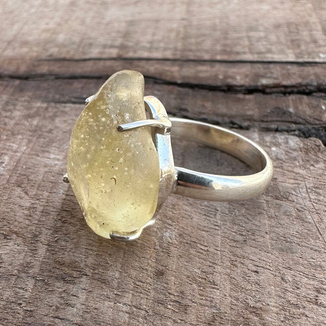 Unshape Stone Ring Gold Colour Libyan Desert Glass Prong Ring, Libyan ...