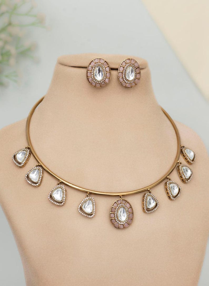 Women Traditional Hasli Earring Set, Multicolour Stones Handmade Wire ...