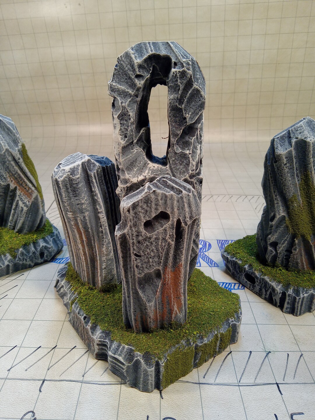 GRASSY ROCK Formations-terrain for Miniature Wargaming, Tabletop Rpgs ...