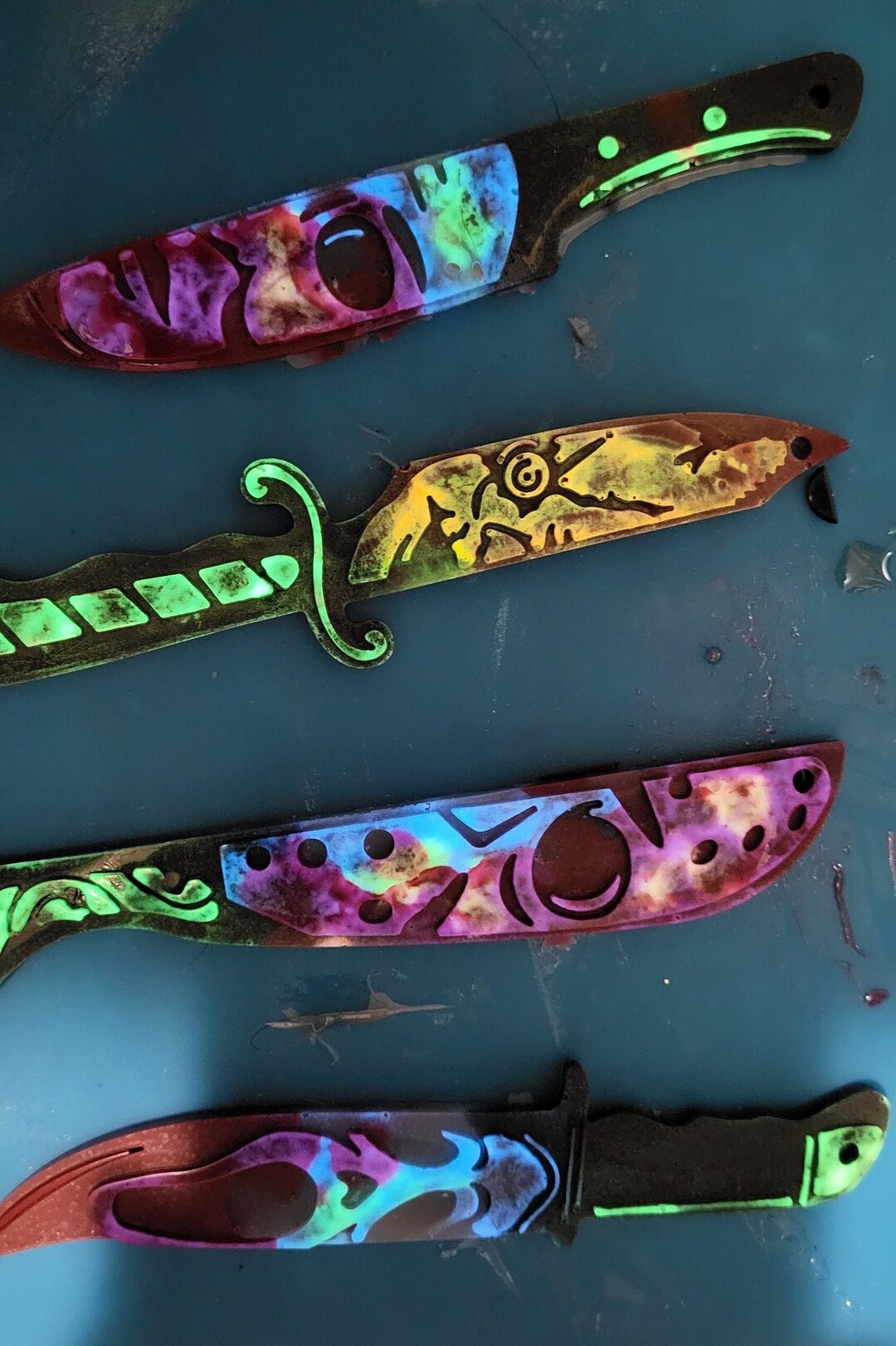 Cool Horror Character Resin Knife Keychains Custom Horror Character ...