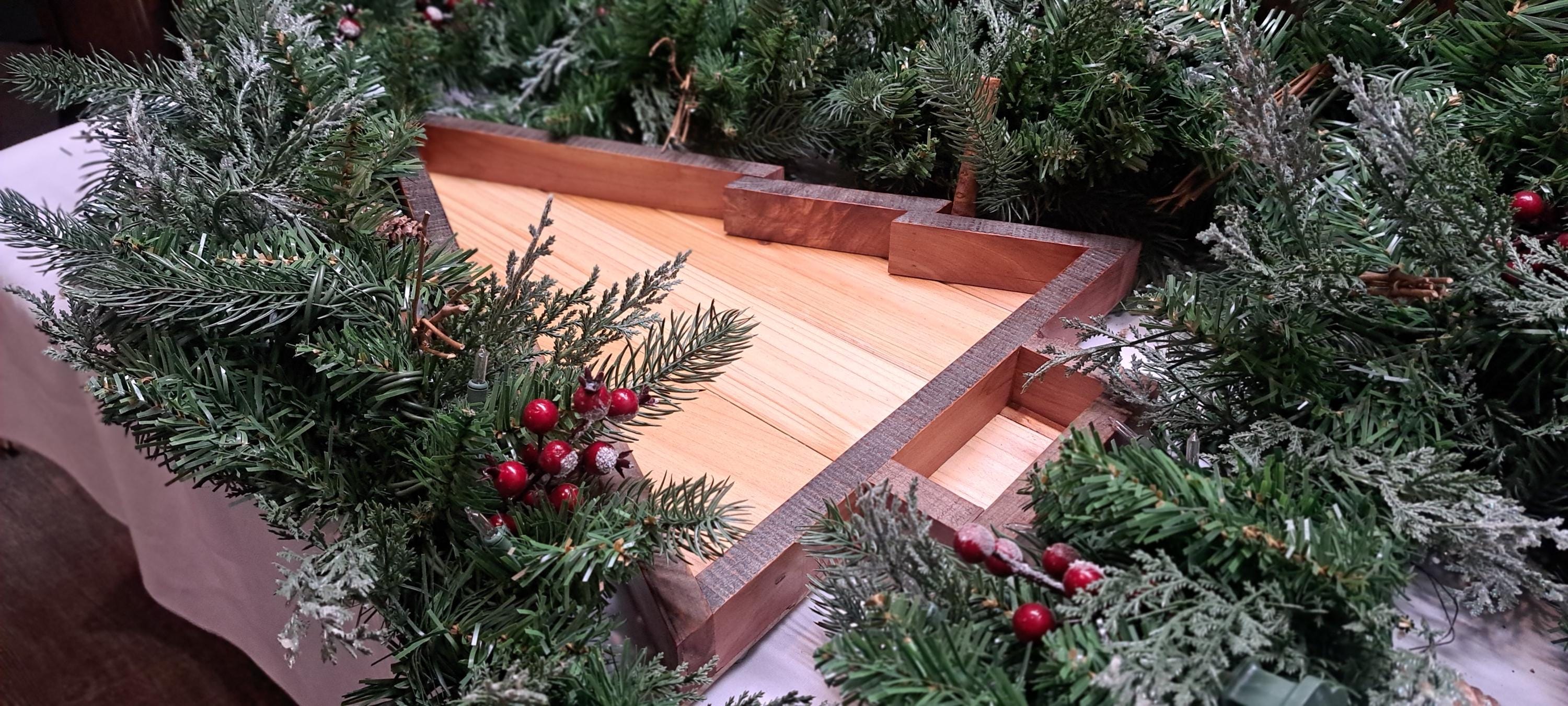 Wooden Christmas Tree, Decorative Christmas Tree Shaped Party Platter ...