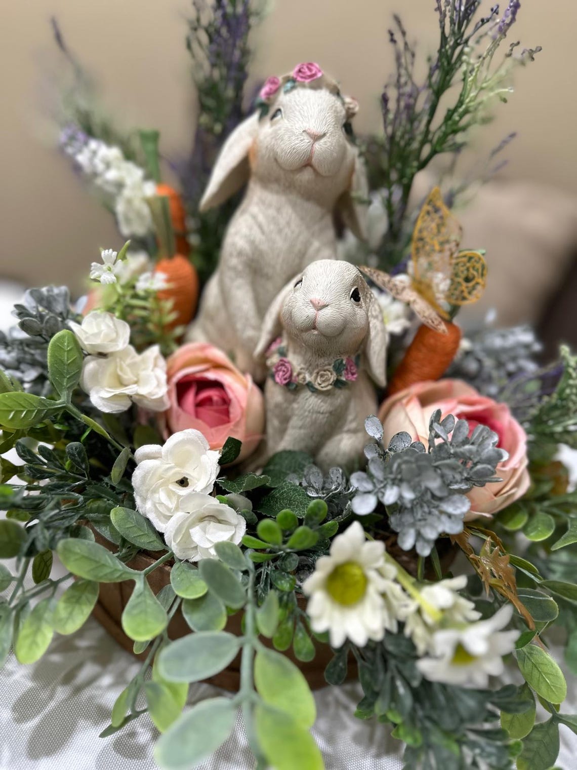 Easter Bunny Centerpiece - Custom Handmade Table Décor - Etsy