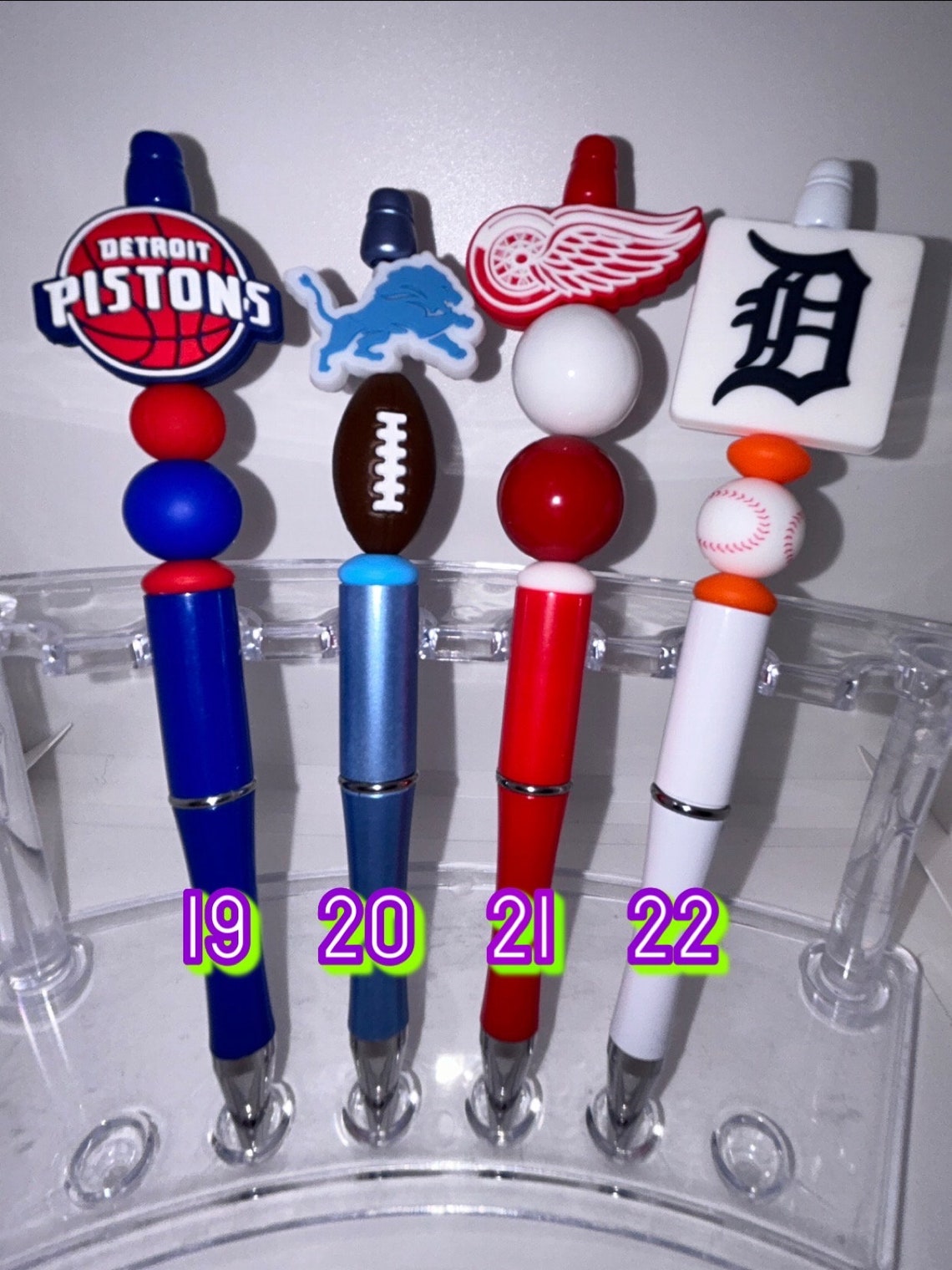 NEWLY ADDED: Sports Beaded Pens Bubblegum Bead Pens Silicone Beaded ...