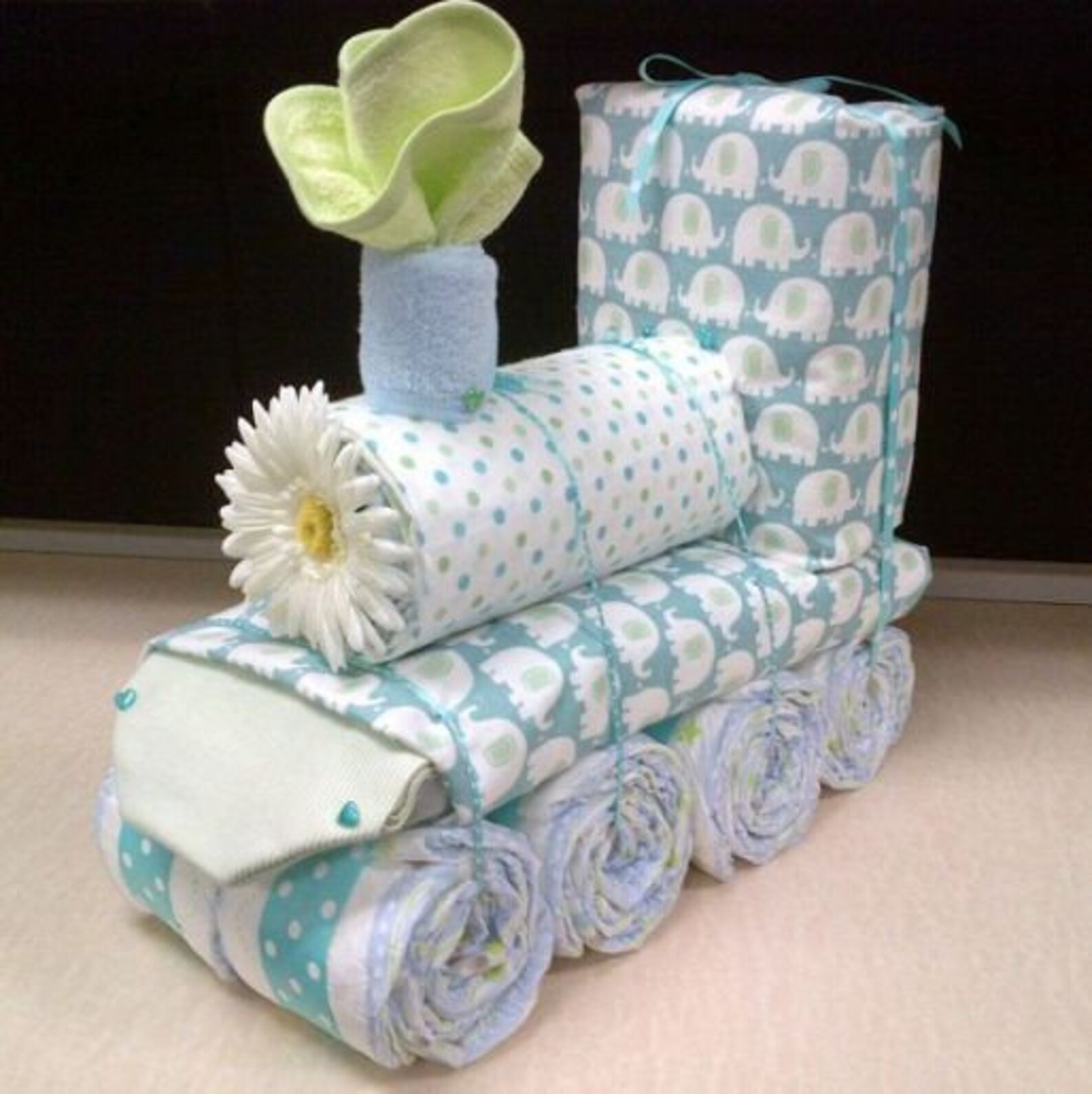 Choo-choo Charm: Adorable Diaper Delights for Your Little Bundle of Joy ...