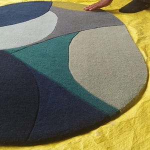 Capsool Desinge Hand Tuffted Woolen Rugs- 100% Fine Newzy Wool for ...