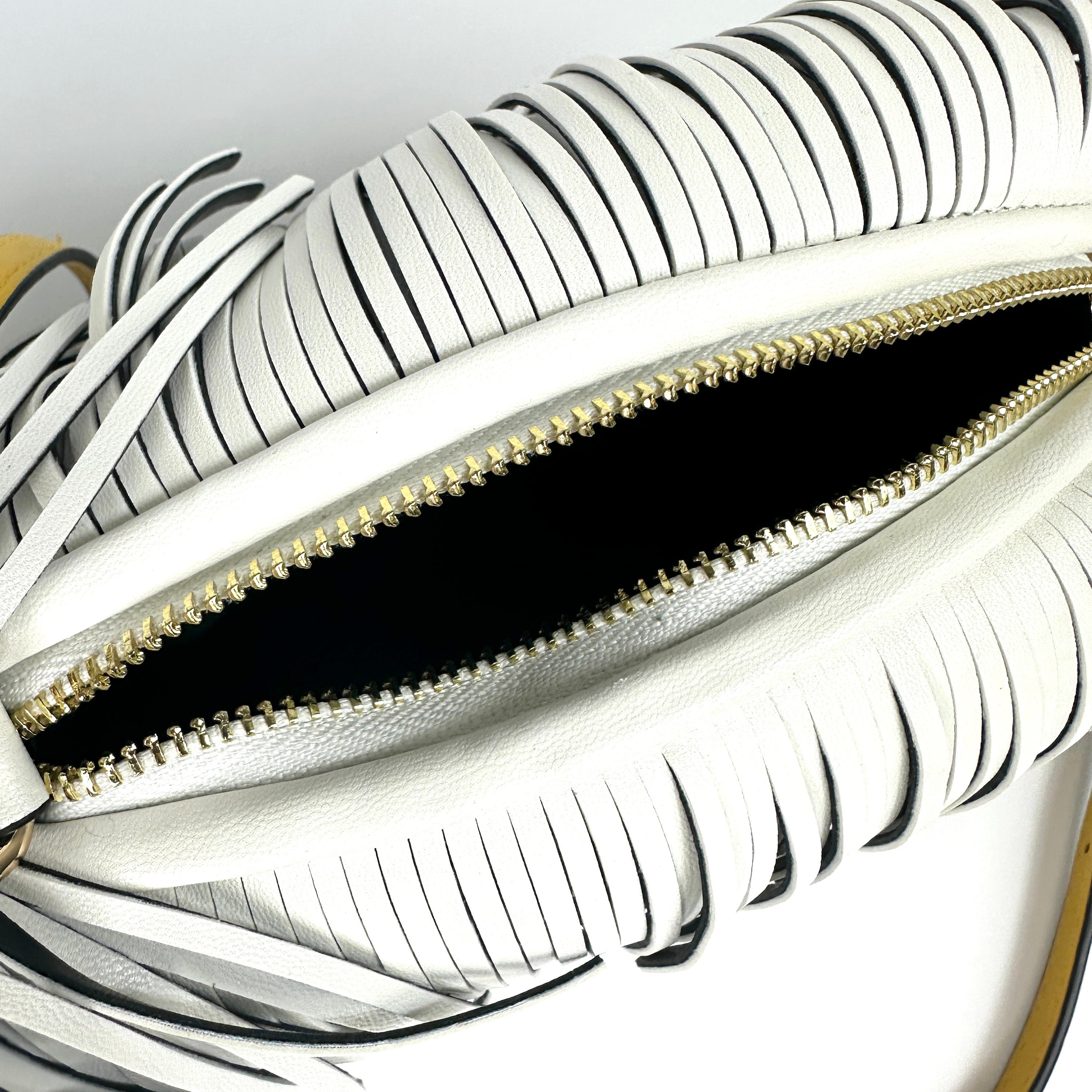 Fringe Dog Shaped Crossbody Bag Unique Purse Faux Leather Tassel Bag ...