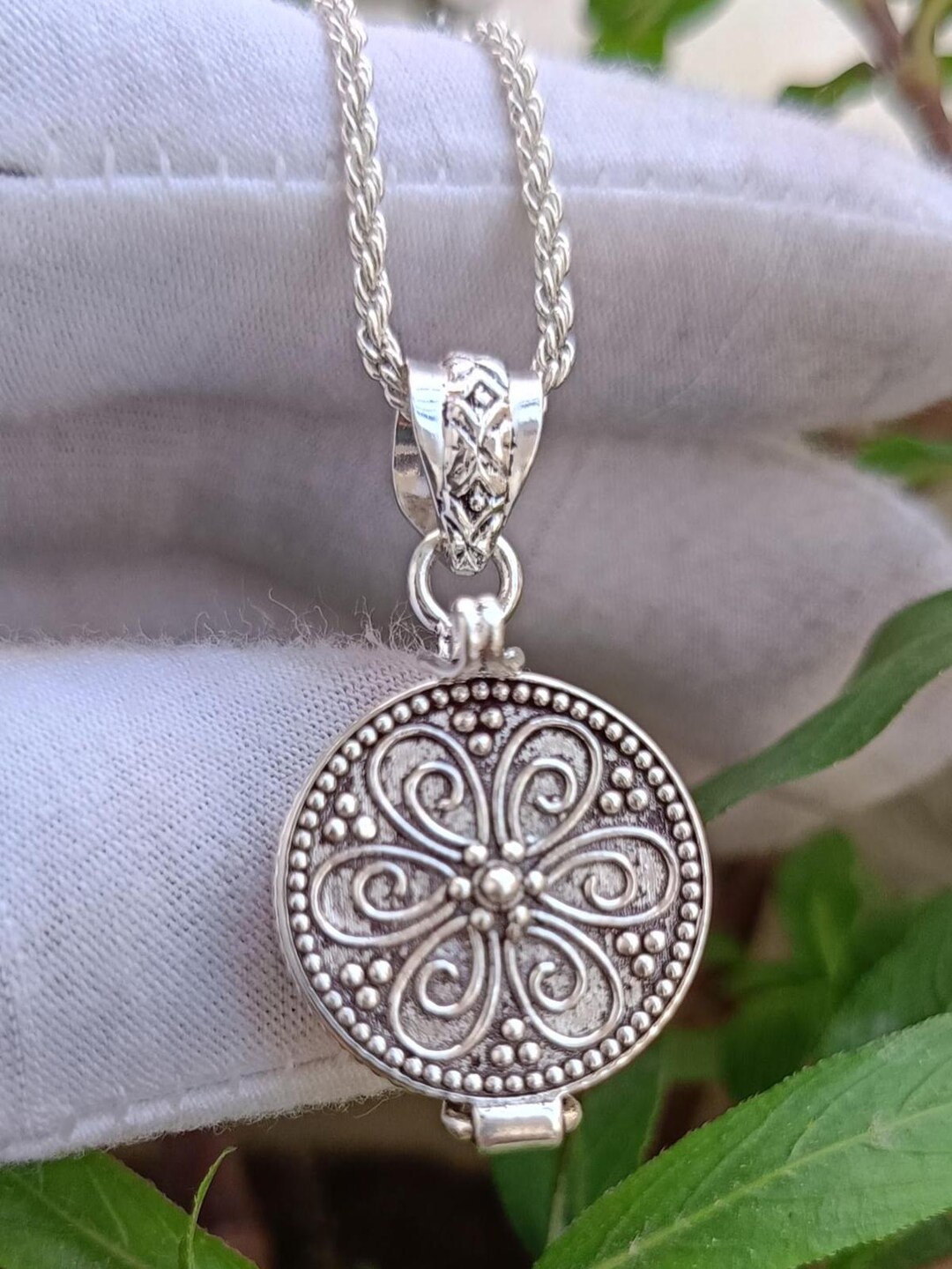 Hand Craft Poison Pendent ,secret Message Poison Locket for Necklace ...