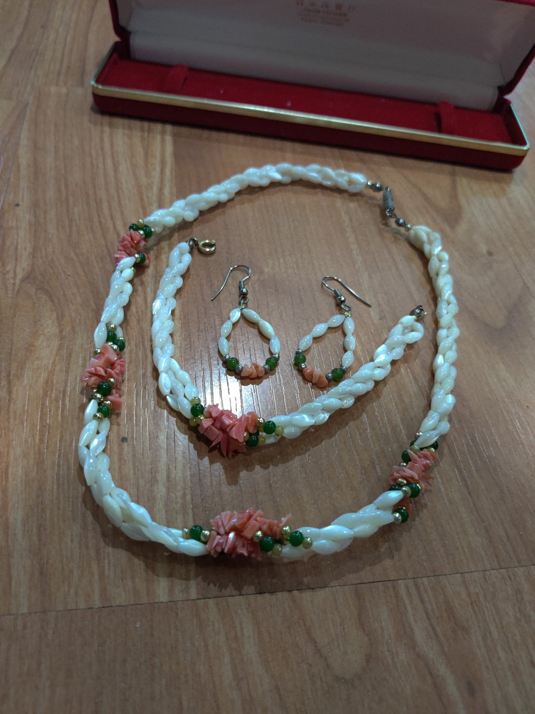 Hawaiian Pearl - Etsy