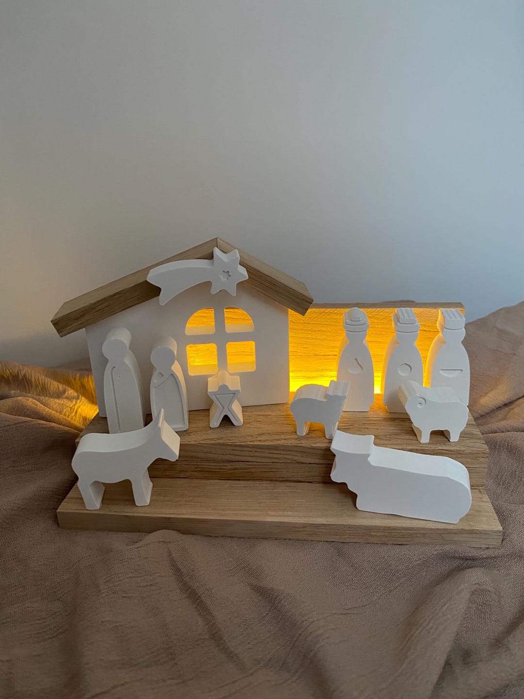 Small Nativity Scene in Raysin, Mary and Joseph, Manger, Barn - Etsy