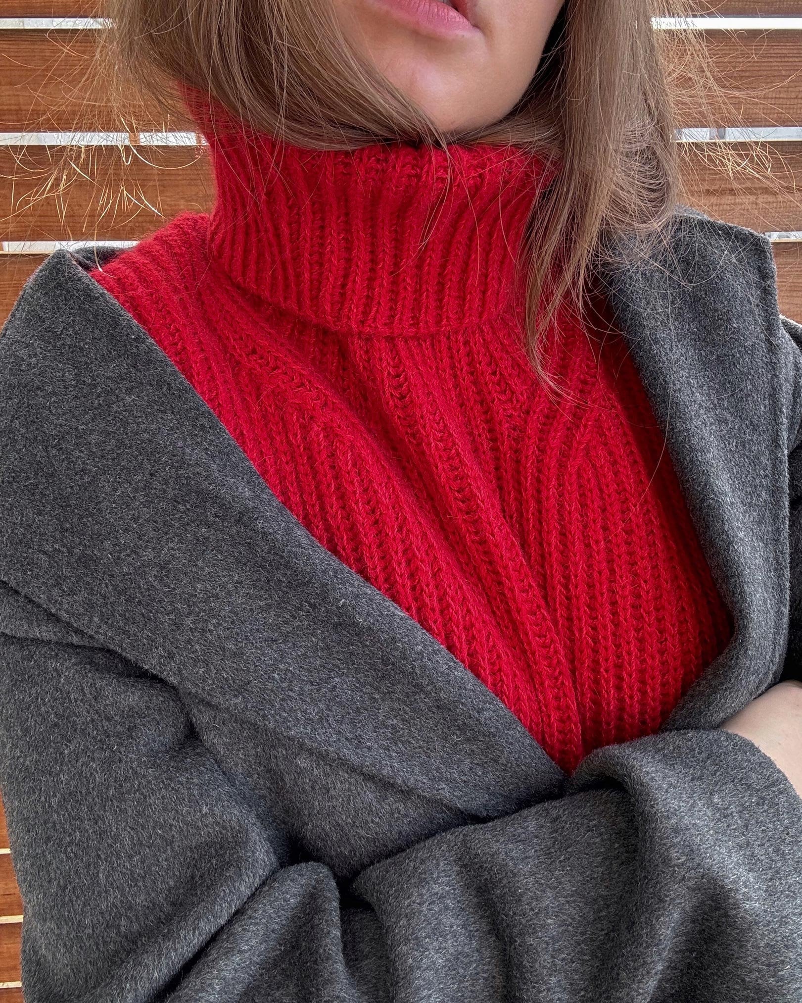 Bobbi Neck Warmer Knitting Pattern: Elegant Woolen Turtleneck Accessory ...