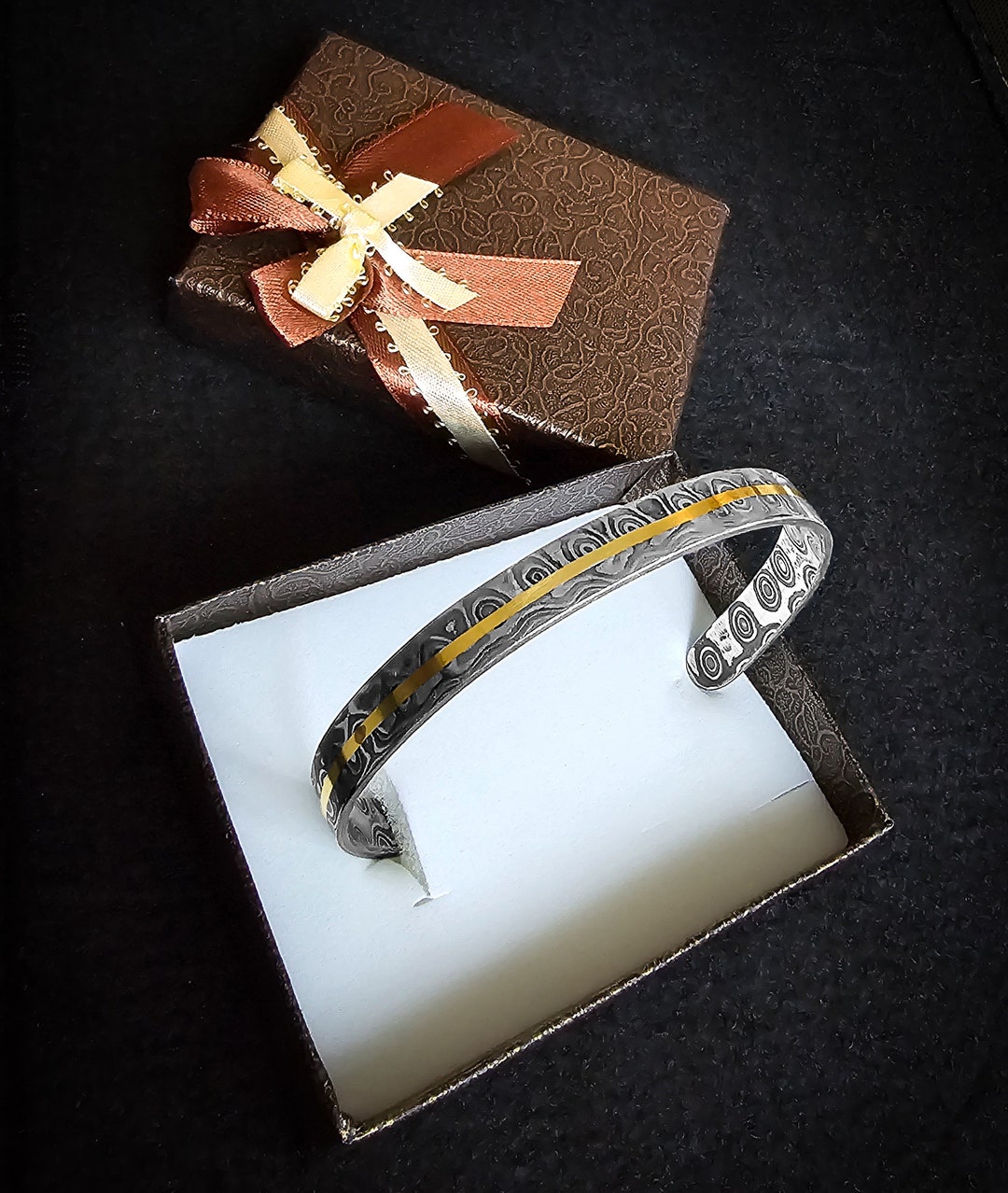 Prime Damascus Steel Deep Patterns Unisex Bracelet | Handmade Cuff ...