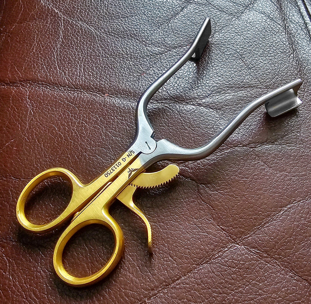 6 Inch Self-retaining Retractor | Surgeon' Retractor Instrument ...