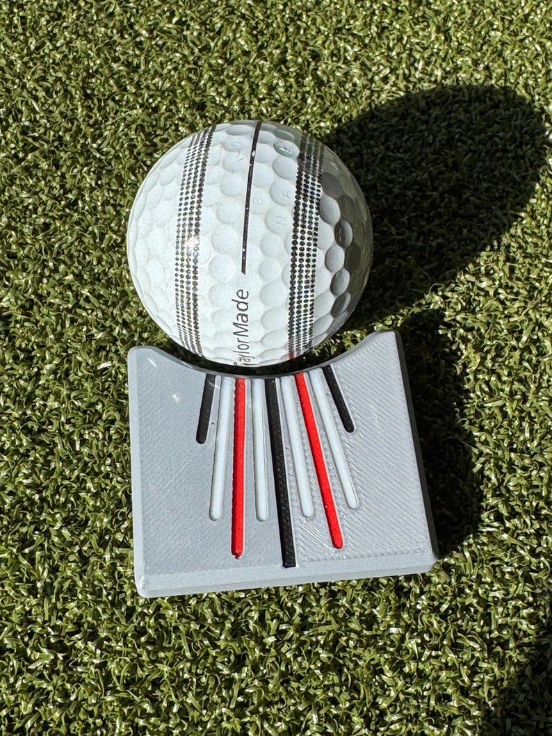 Large Golf Ball Marker – Oversized Putting Alignment Aid | 3D Printed ...