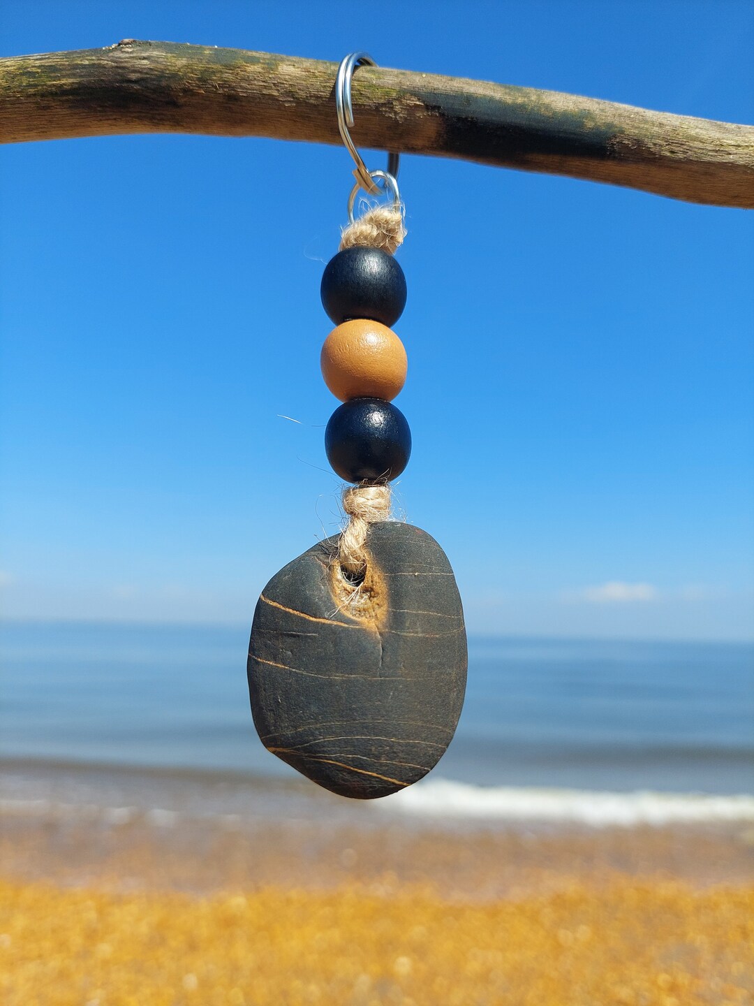 Beach Stone Keyring ~ Black Sea Rock Keychain ~ Authentic NJ Shore ...