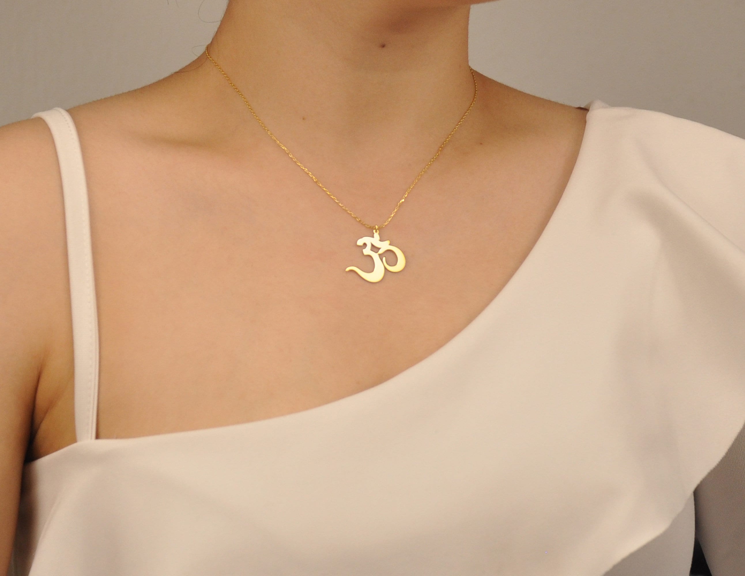 14K Solid Gold Om Pendant, Real Gold Om Necklace, Spiritual Gift, Yoga ...