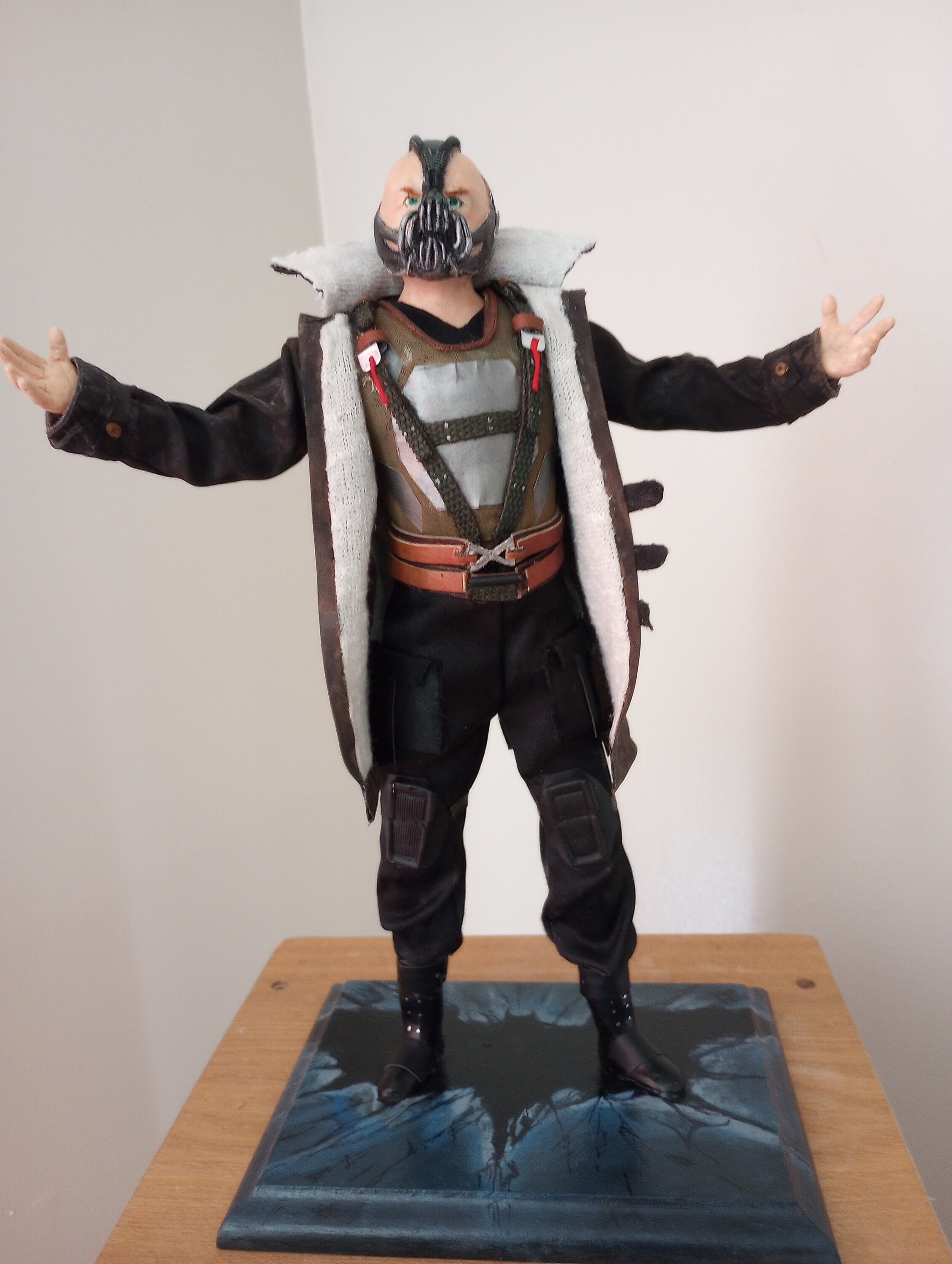 Bane Arkham Origins Cosplay