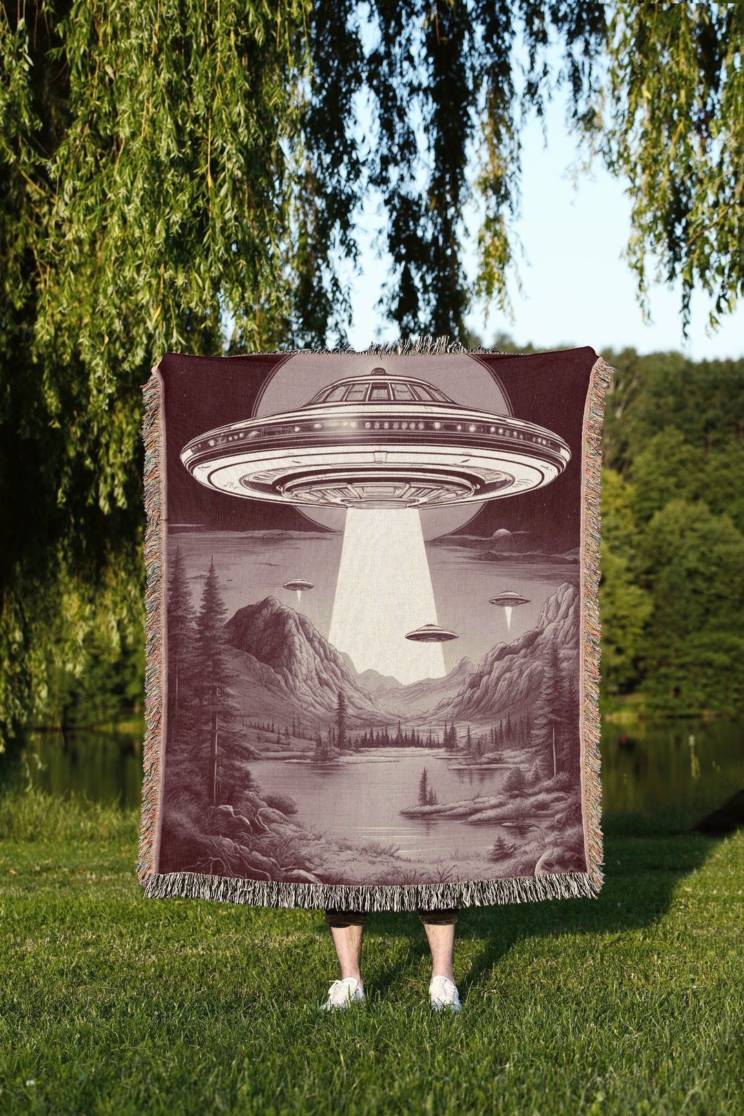 Alien Invasion Woven Throw Blanket, Outerspace Blanket, Scifi Home ...