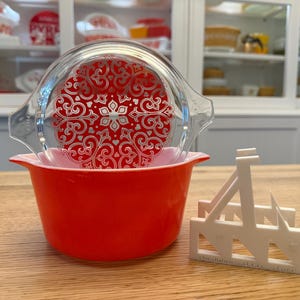 Decorative Lid Display Stand for Pyrex #473 Round Casserole. - Etsy