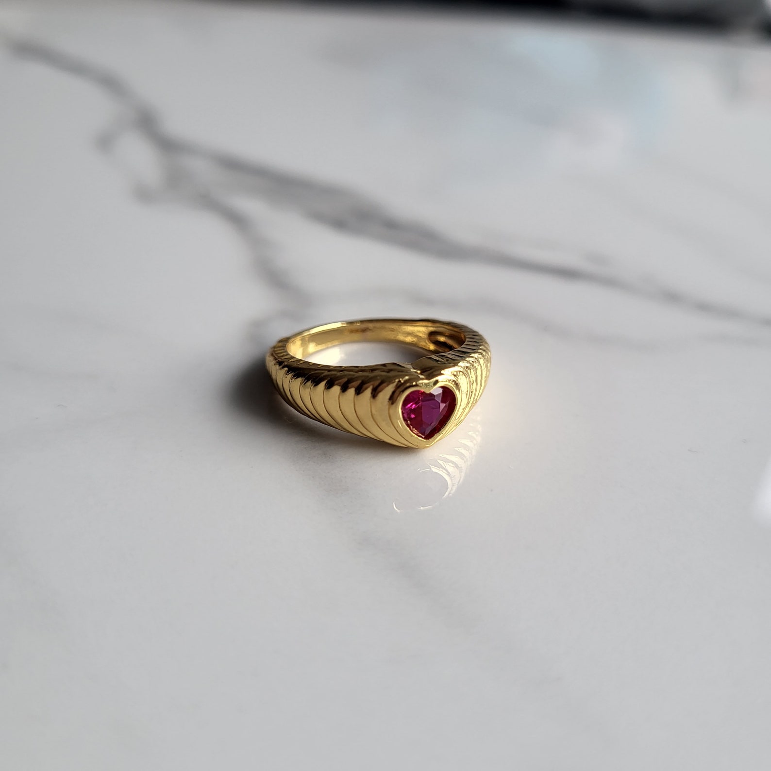 18K Gold Plated Ruby Heart Love Ring Waterproof Jewelry Ladies Ring Gift for Her Jewellery ...