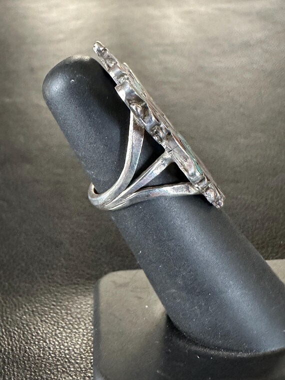 303. Vintage Zuni Knifewing Inlay Ring 5.5 - Gem