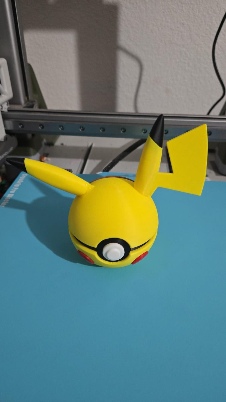 3D Printed Pokeball - Etsy