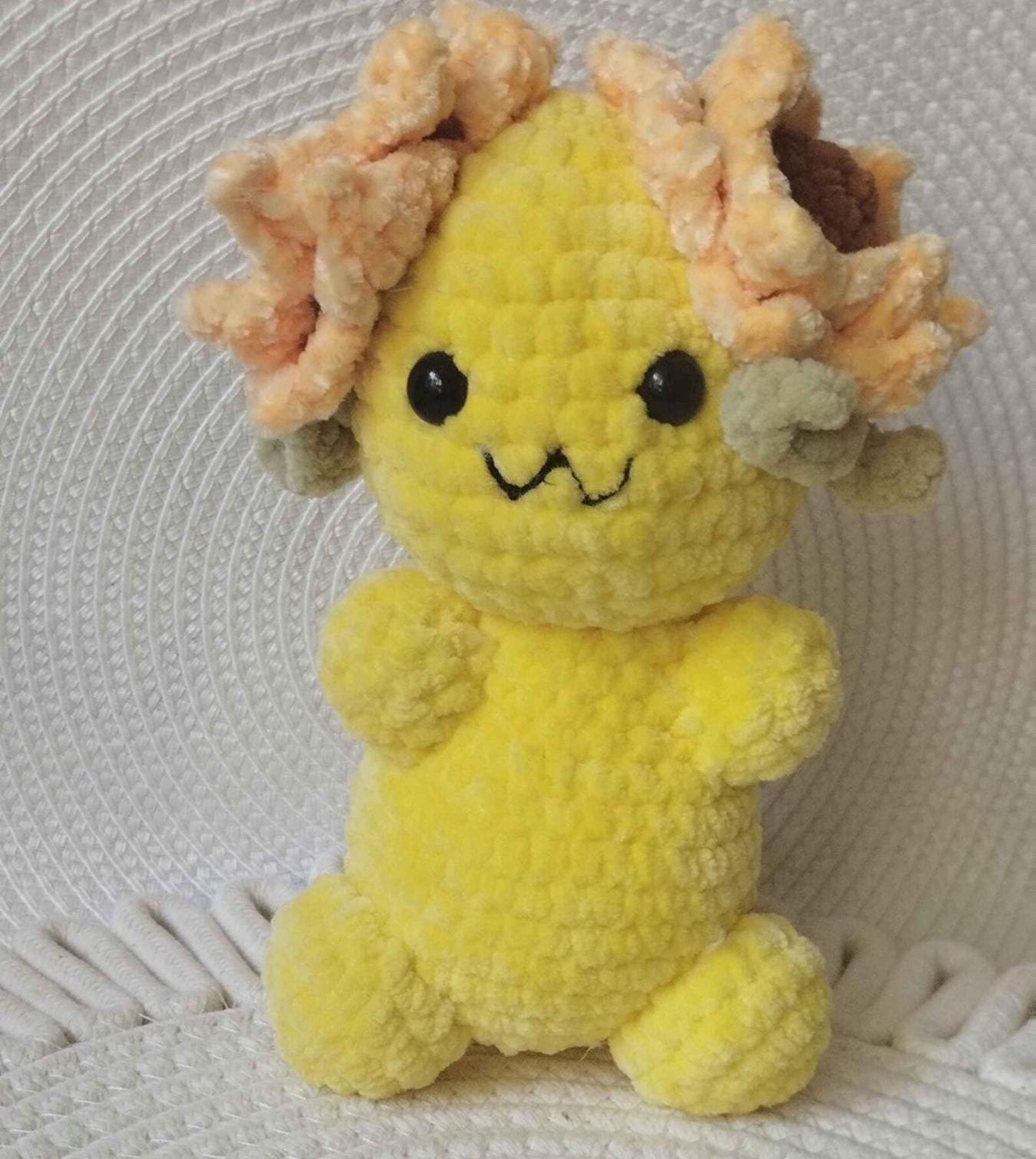 Crochet Sunflower Axolotl Plushy Toy - Amigurumi Stuffed Animal - Etsy