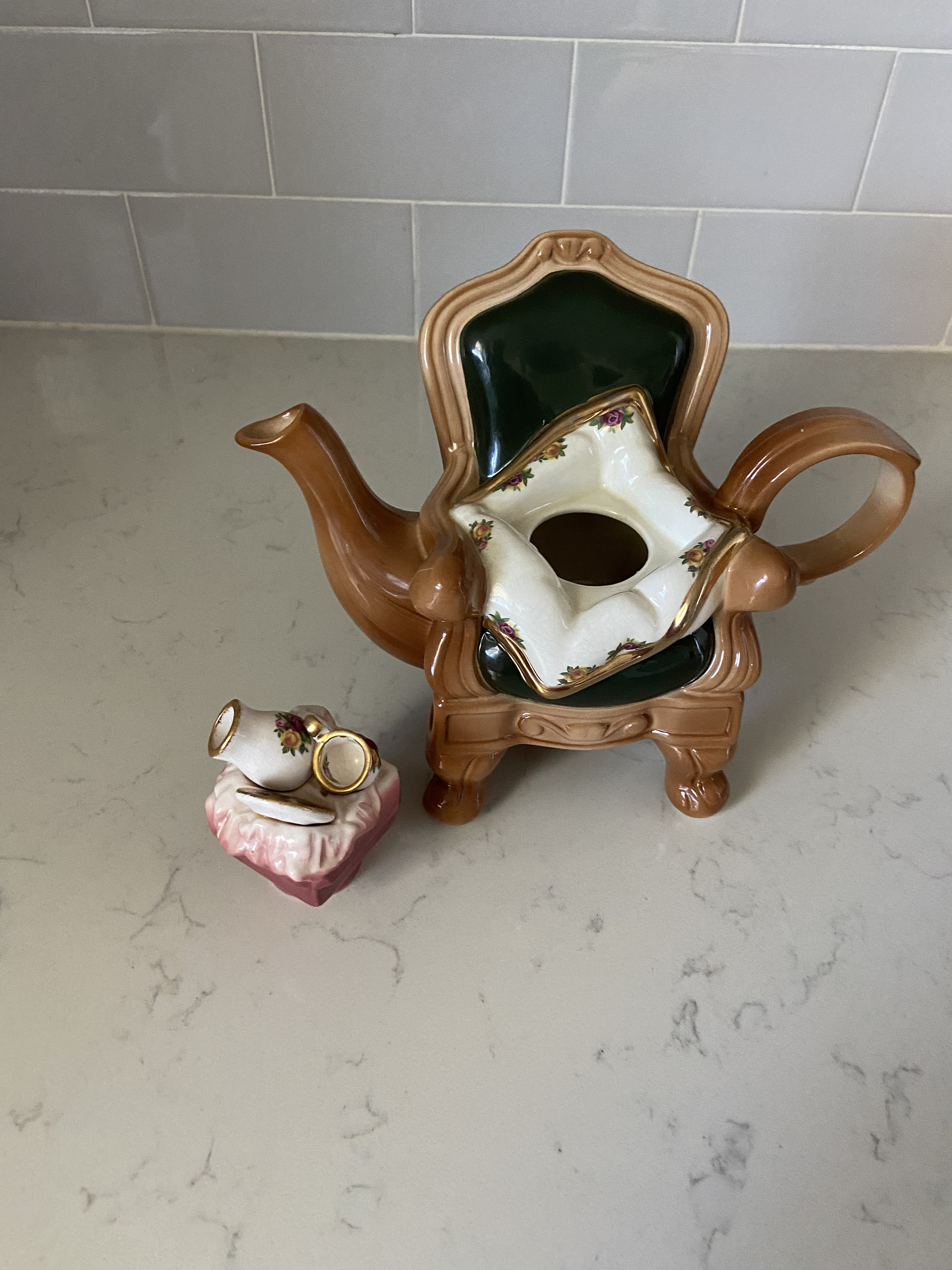 Vintage Royal Albert Old Country Rose by Paul Cardew of England Chair ...