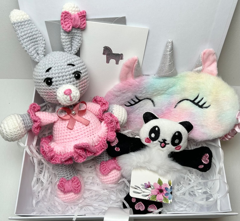 Girl Kids Gift Set, 3-7 Years Girl Birthday Gift Box, Bunny Toy Gift ...