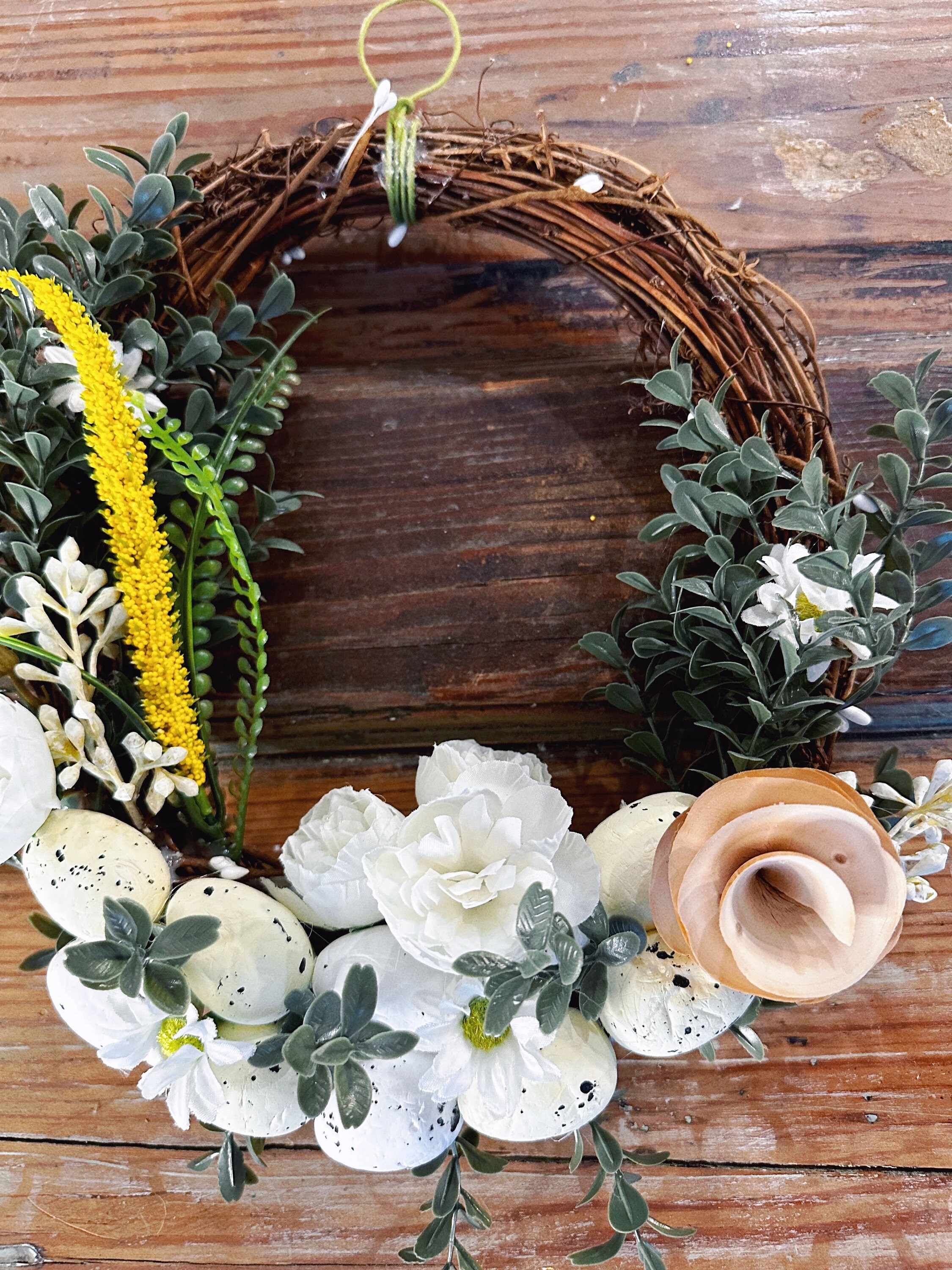 Egg-shaped Spring Wildflower Wreath With Easter Eggs | Yellow Easter ...