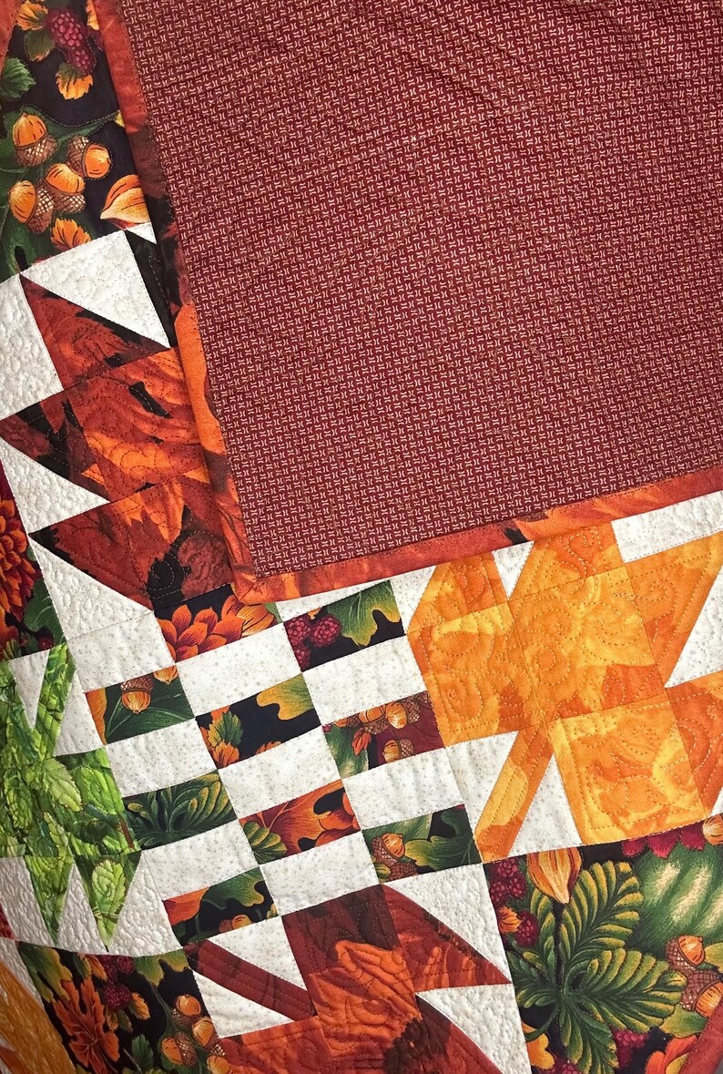 Maple Leaf Table Runner - Etsy