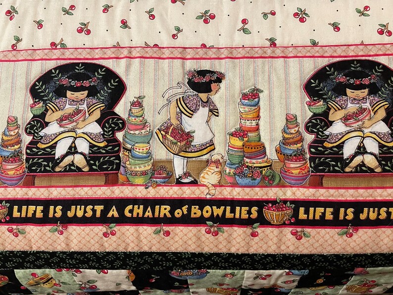 Life is Just a Chair of Bowlies Quilt - Etsy