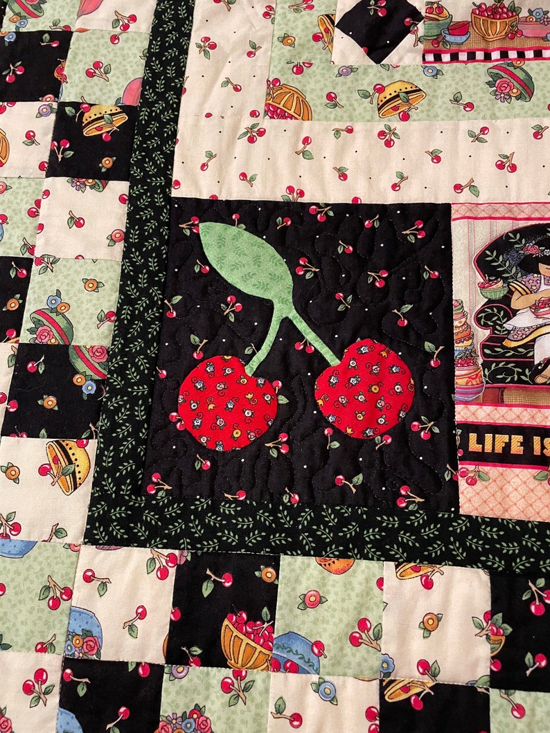 Life is Just a Chair of Bowlies Quilt - Etsy