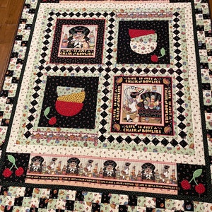 Life is Just a Chair of Bowlies Quilt - Etsy