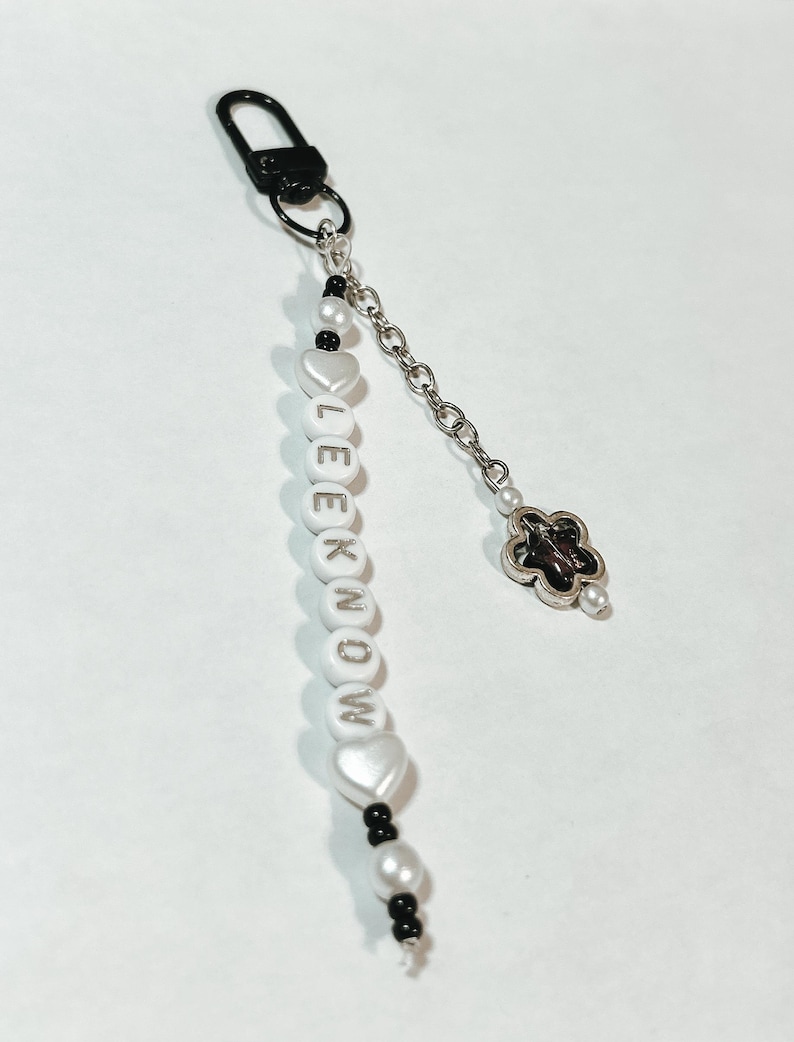 Custom Kpop Keychain Stray Kids SKZ - Etsy