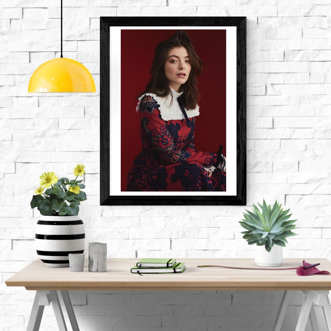 LORDE POSTER Lorde Tribute Lorde Walkpaper Studio Photo Music ...