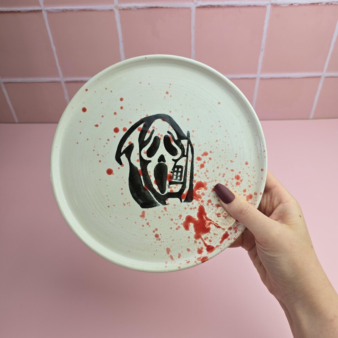 Scream Blood Splatter Plate | Ghost Face Kitchenware | Halloween ...