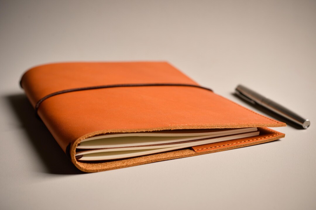 Midori Style Refillable and Customizable Leather Notebook in A5 Size ...