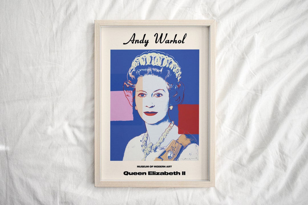 Queen Elizabeth Portrait Print, Blue Wall Art, British Royal Family ...