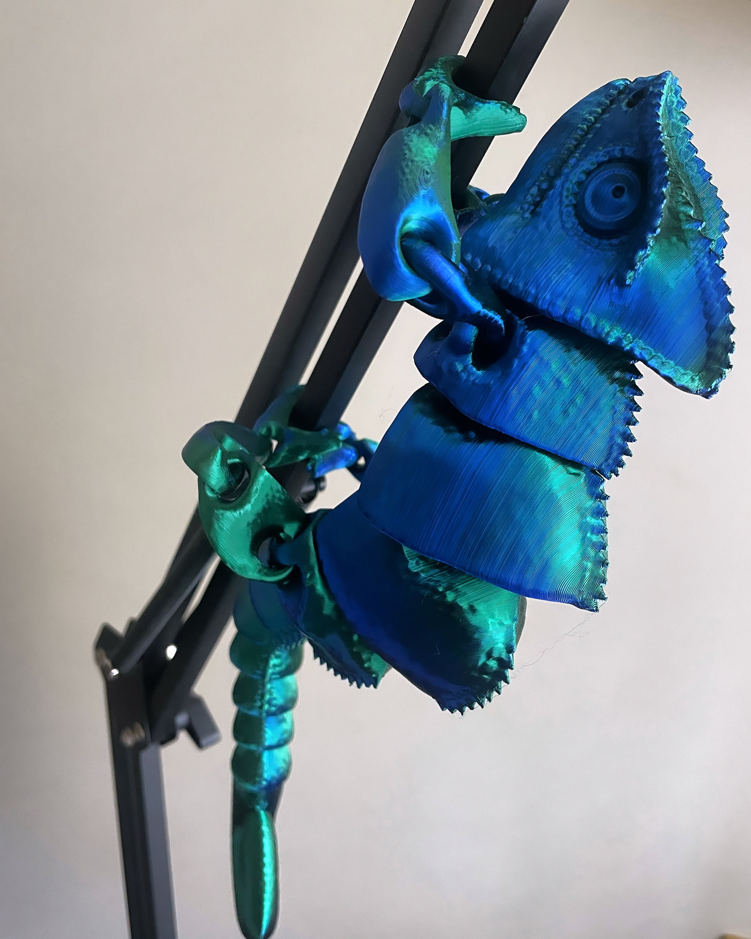 Climbing Articulated Chameleon - Etsy