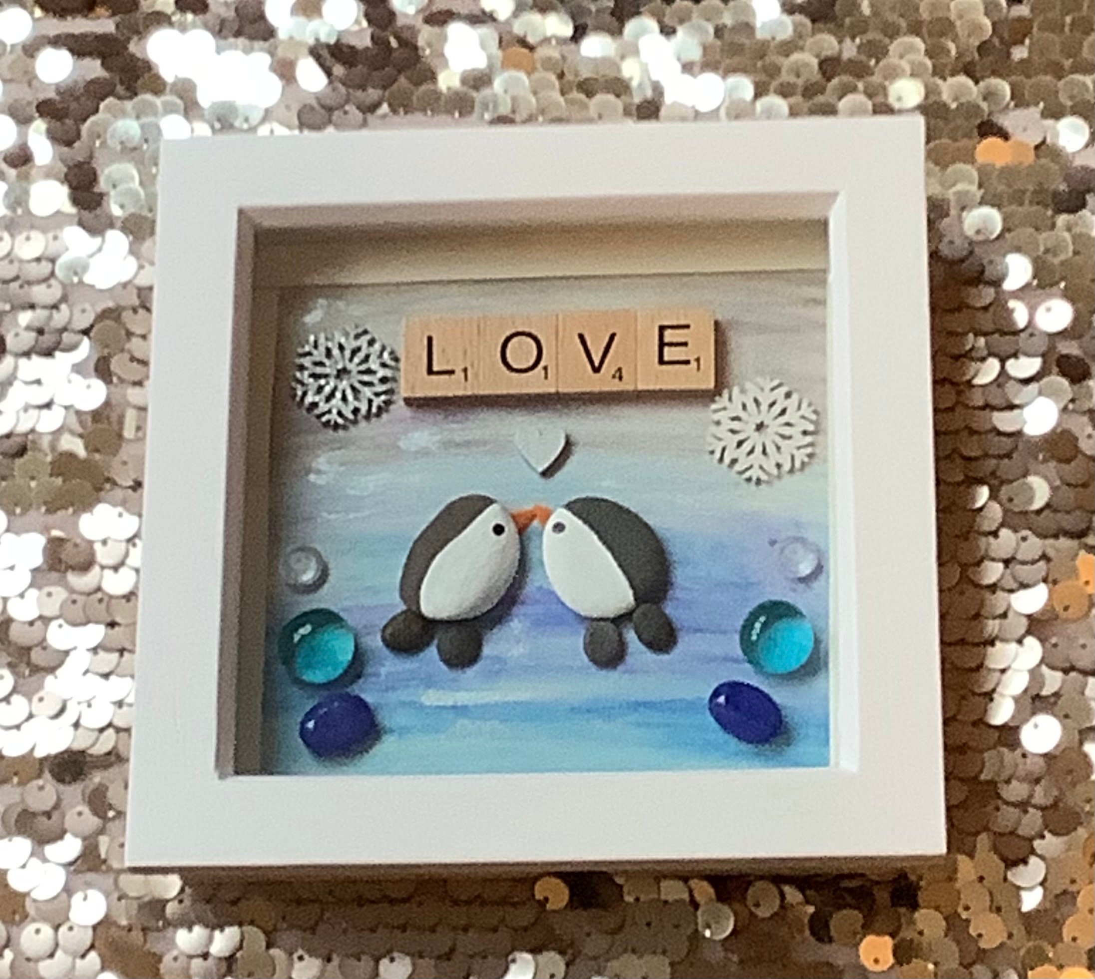 Penguin Love Pebble