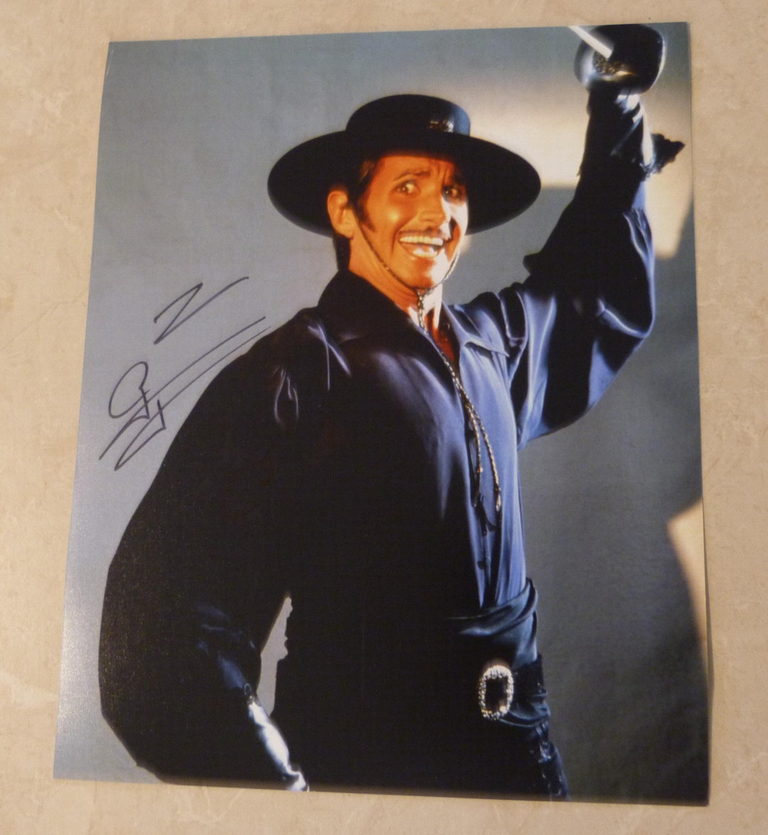 George Hamilton Zoro Signed 8" X 10" Photo With COA - Etsy