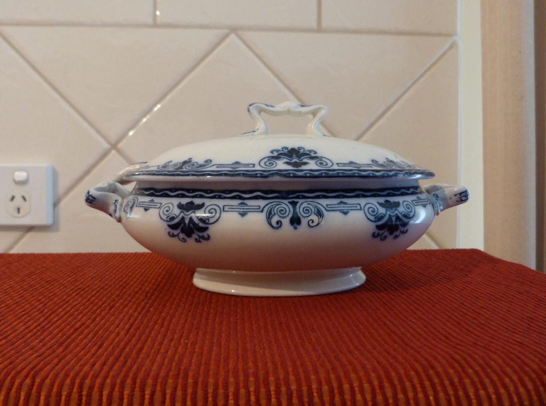 Albion Pottery E B & J E L Bourne and Leigh regal Lidded Tureen and ...