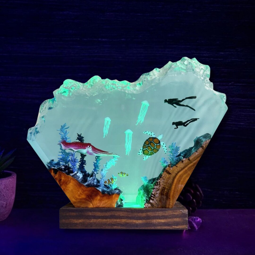 Blue Ocean Resin Lamp With Sea Creatures, Resin Wood Lamp, Gaming Lamp ...