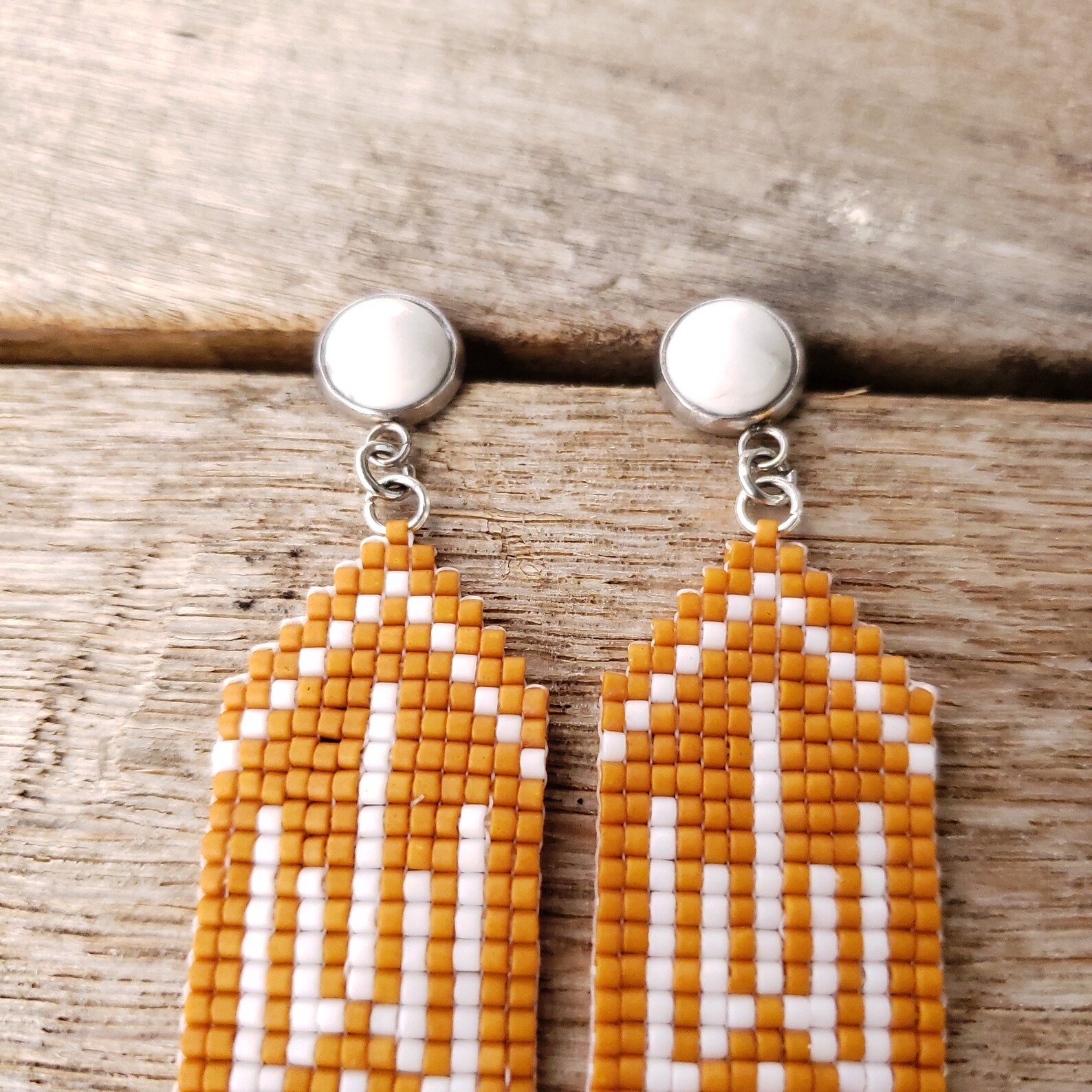 Cinch Beaded Earrings pumpkin - Etsy