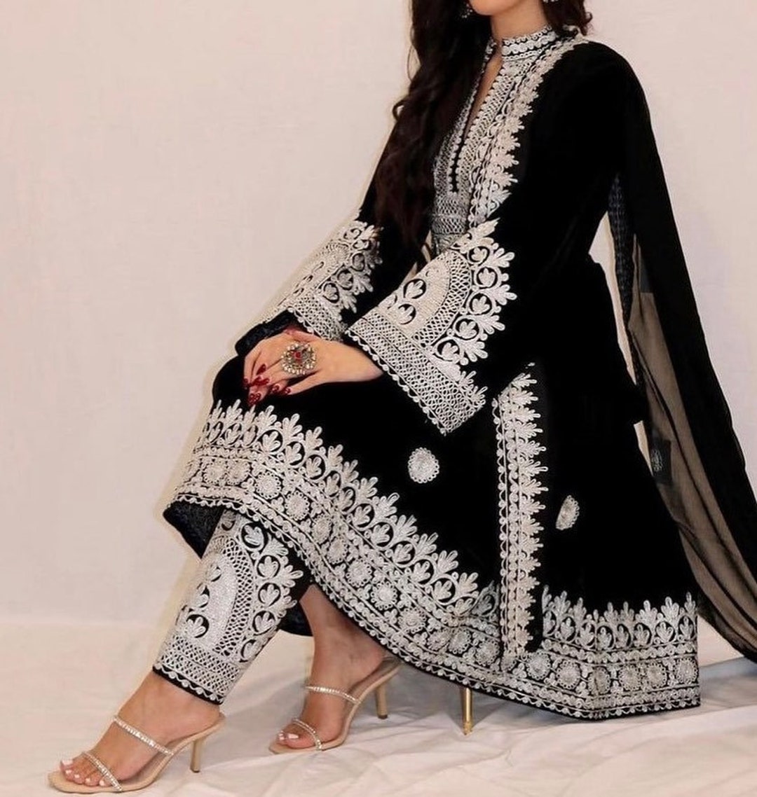 Black Velvet Afghan Kuchi Dress Afghan Women Traditional Afghani ...