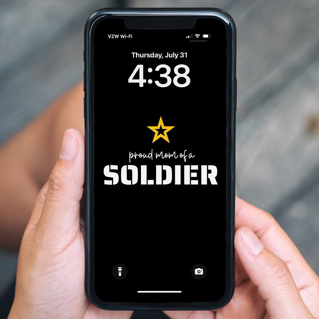 Army Mom & Dad Phone Wallpaper | U.S. Army Lock Screen | Proud Military ...