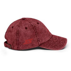 Carlos Sainz Formula 1 Chili Pepper Vintage Distressed Dad Cap | Smooth ...